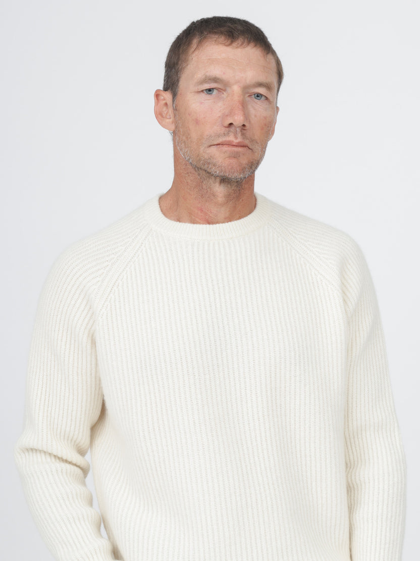 Pure Cashmere | Luxury Cashmere | 4 Loving People